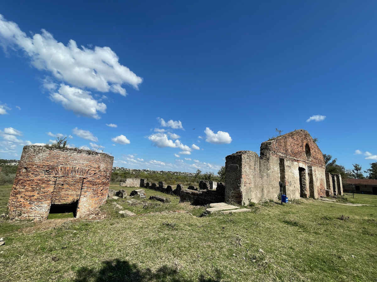 O que fazer em Quaraí (RS): cidade do Cerro do Jarau - TravelTerapia