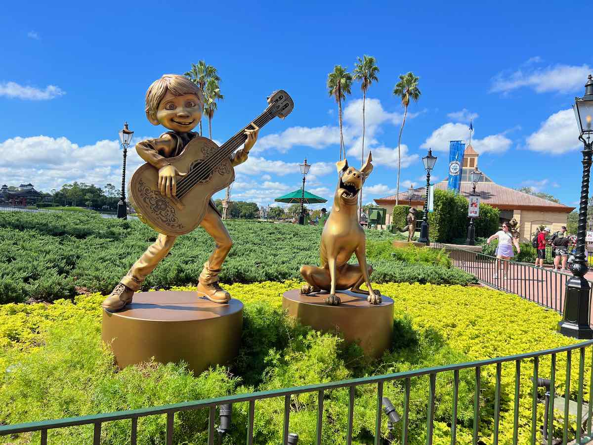 Detalhe-de-Epcot-Coco-Viva-a-Vida-e-uma-Festa - TravelTerapia